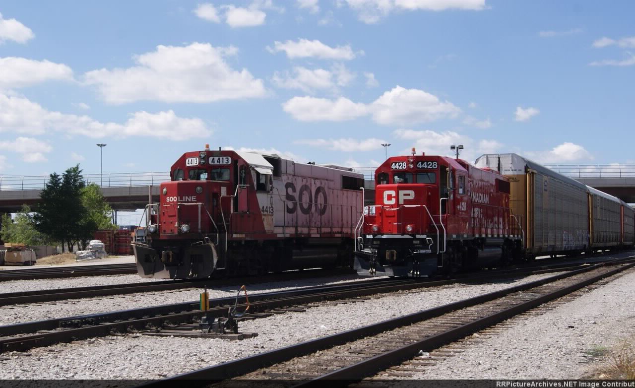 SOO 4413, & CP 4428